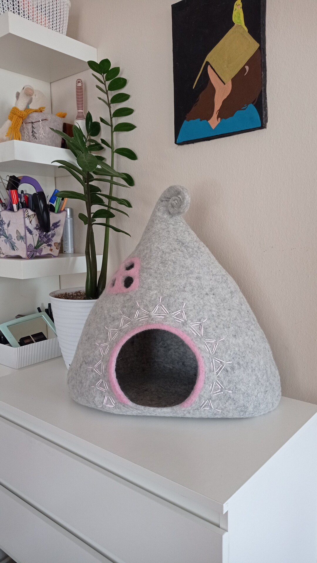 Cat Cave, Cat Tipi, Cat Bed, Felted Cat Cave, Felt Pet Cave, Cat Cacoon ...