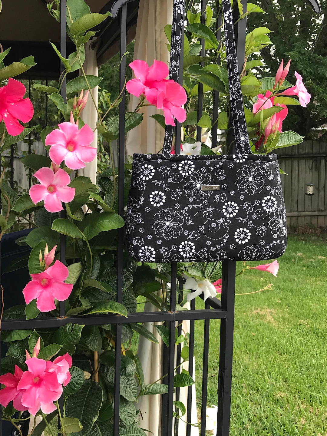 Baker Street Bag Black & White - Etsy