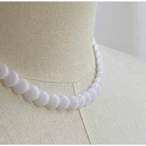 Vintage White Round Plastic Overlapping Bead Necklace - Etsy
