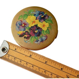 Vintage 1940s Stratton Compact With Painted Enamel Violet Pansy Flower ...