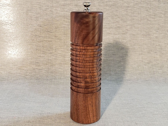 8 Walnut modern Ribbed Wooden Peppermill - Etsy