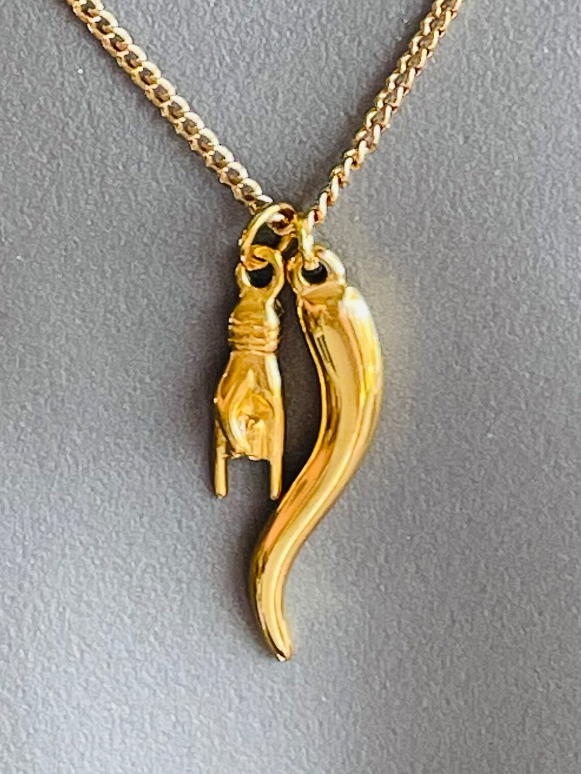 Men’s Stainless Steel Gold Mono Cornuto Pendant Necklace Hand Horn Men ...