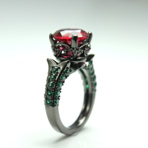 Black Gold Ring Ruby Red Green Unique Rose Inspired Gothic Goth ...