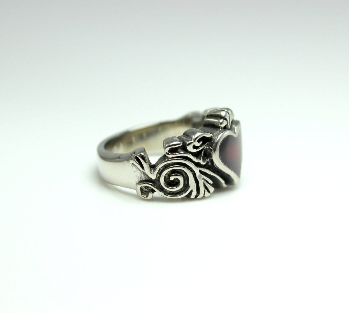 Claddagh Ring Stainless Steel Blood Red Heart Crown Symbolic Love Rings ...
