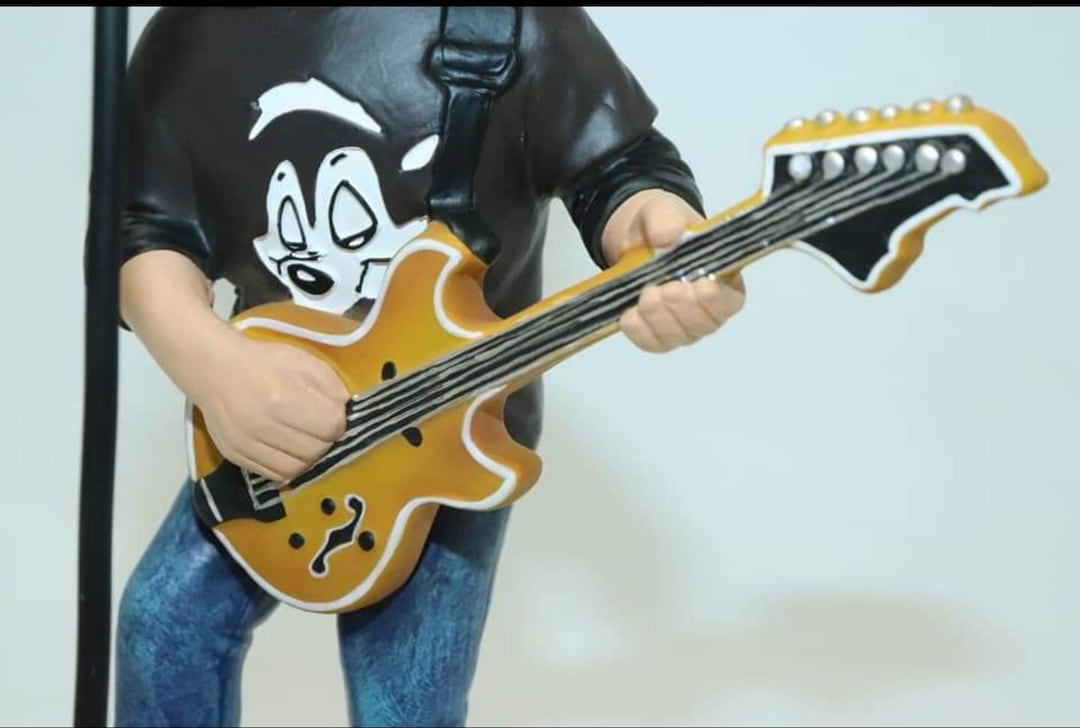 Trey Anastasio Pepe Shirt Phish Bobblehead - Etsy