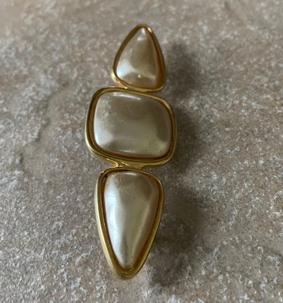 Napier Brooch, Gold Tone with Baroque Pearls, Vintage… - Gem