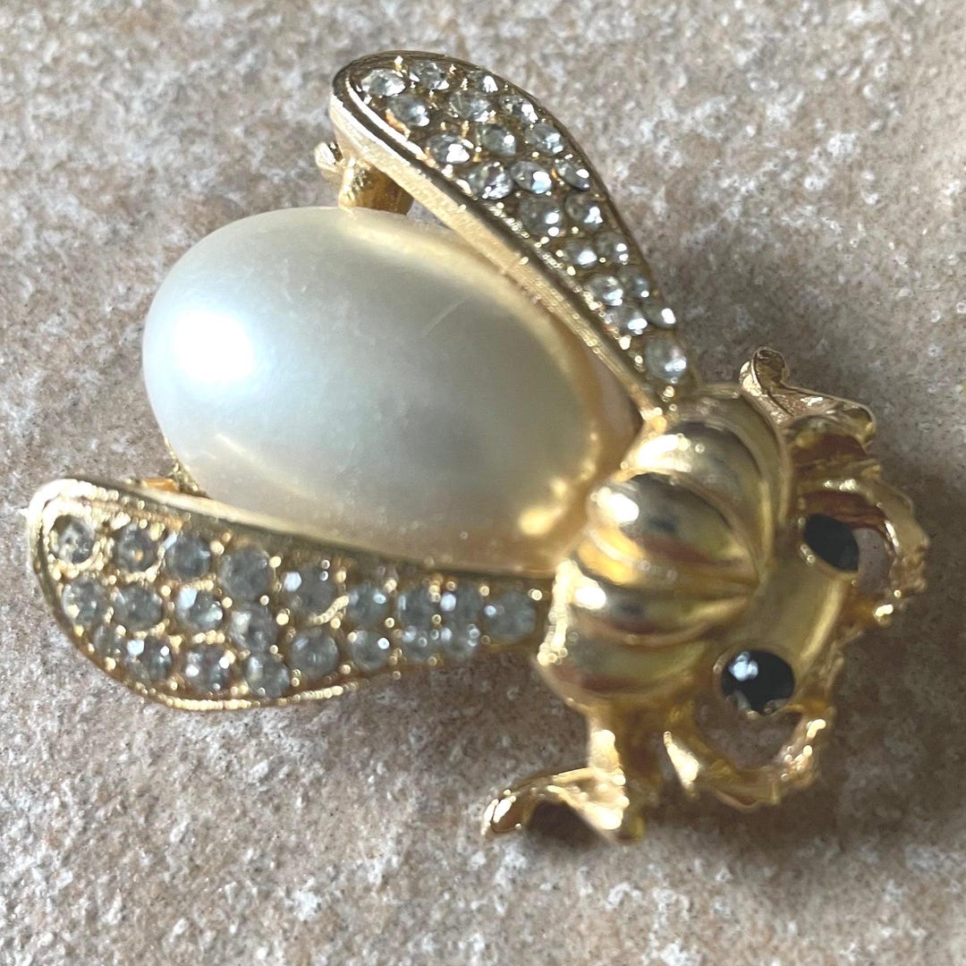 Rhinestone Pearl Vintage Flying Bug Brooch #38 - Etsy