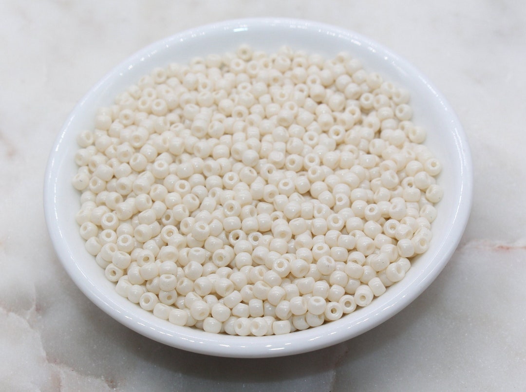 Ivory Glass Seed Beads, 4mm 6/0 Glass Round Seed Beads, Ivory Opaque ...