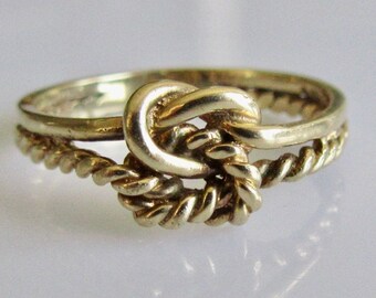 Infinity Knot Ring - Etsy