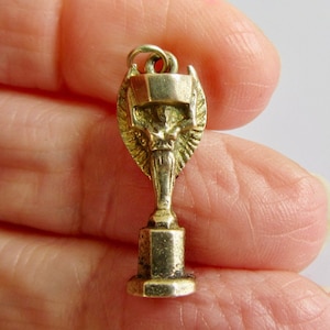9ct Gold Jules Rimet 1966 World Cup Trophy Charm - Etsy