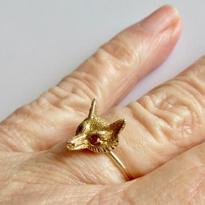 Vintage 15ct Gold Fox With Ruby Eyes Ring - Etsy