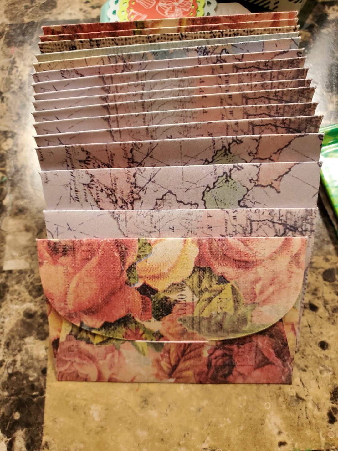 Mixed Lot Small Tuck-in Envelopes With Blank White Cards Closes by ...