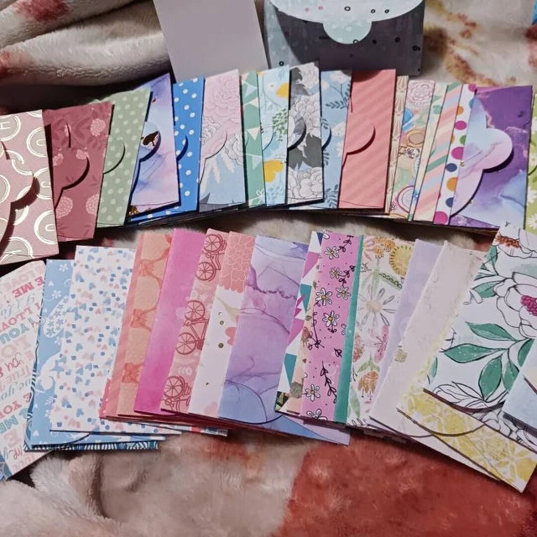 Mixed Lot Small Tuck-in Envelopes With Blank White Cards Closes by ...