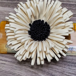 Bulk Pre-made Paper Flowers Mixed Sizes - Etsy