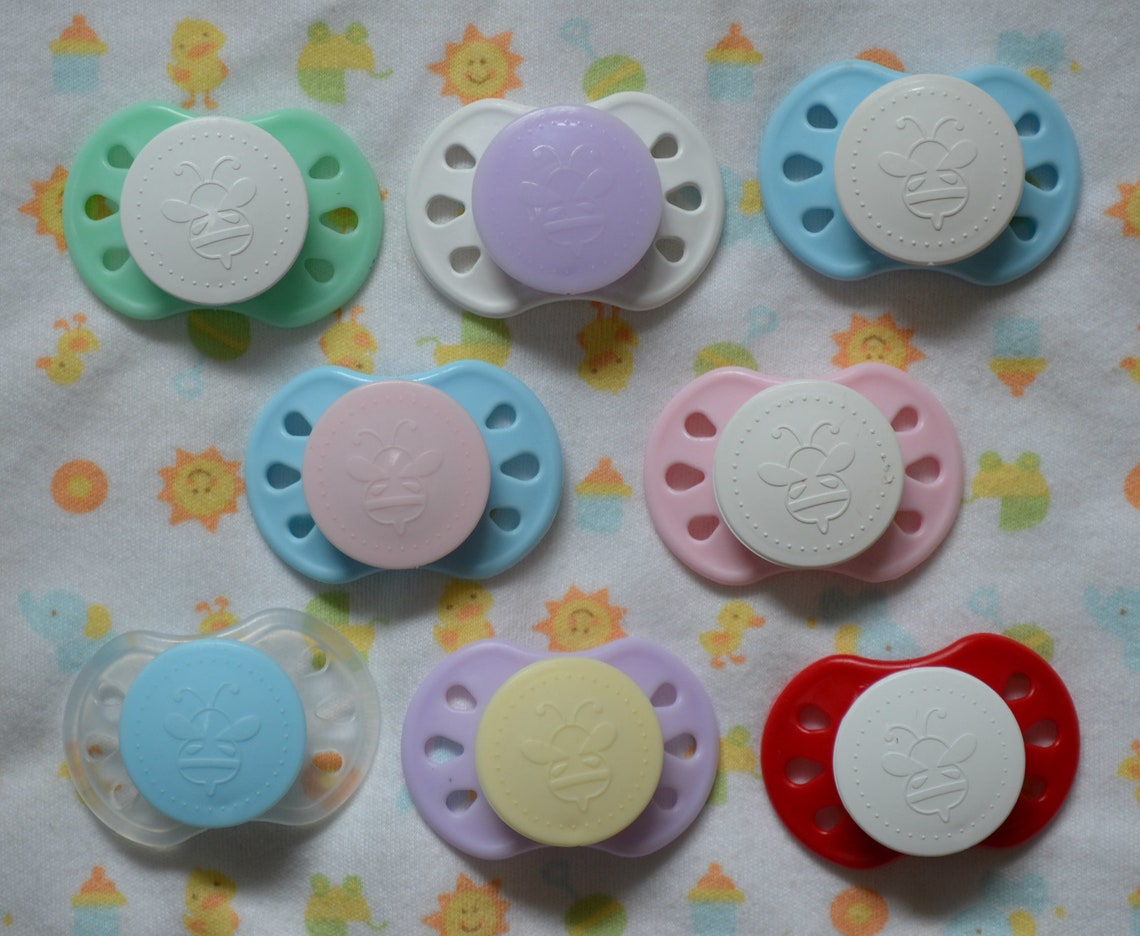HONEYBUG sweetdreams Preemie Pacifier magnetic | Etsy