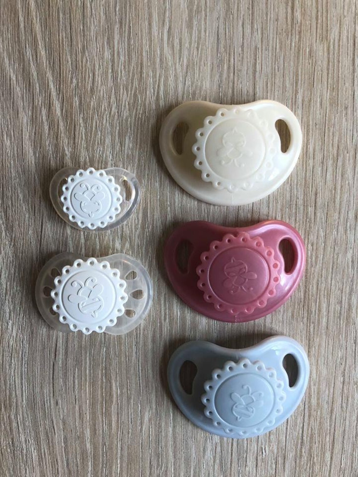 HONEYBUG preemie Vintage Pacifier magnetic Made - Etsy