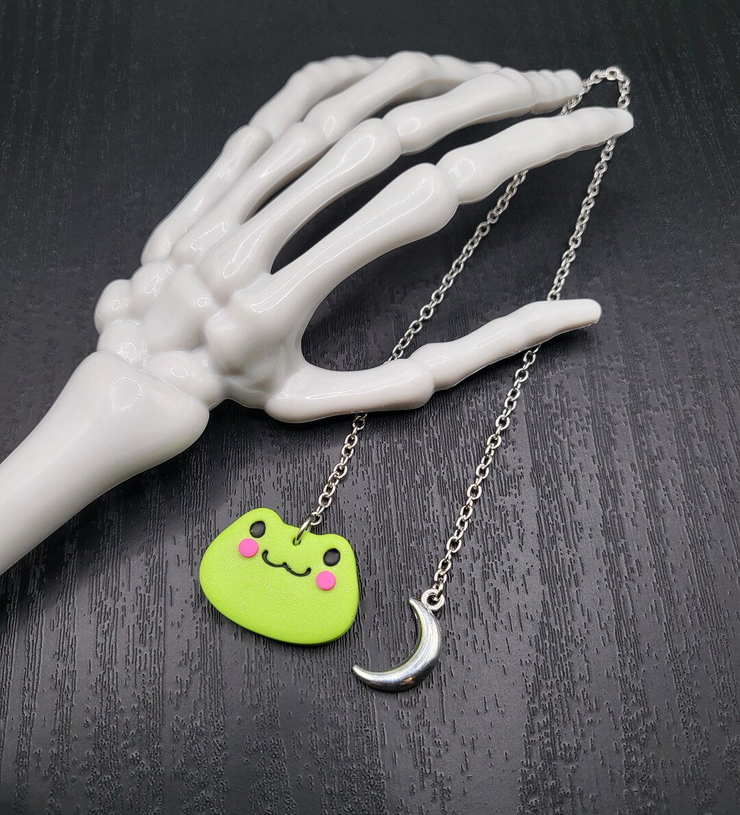 Frog Chain Bookmark - Etsy