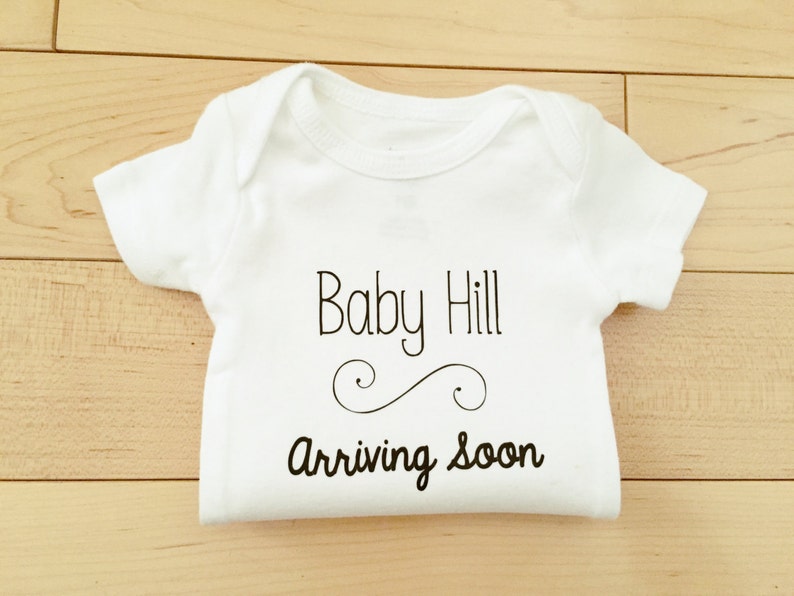 Baby Announcement / Arriving Soon / Personalized Pregnancy | Etsy
