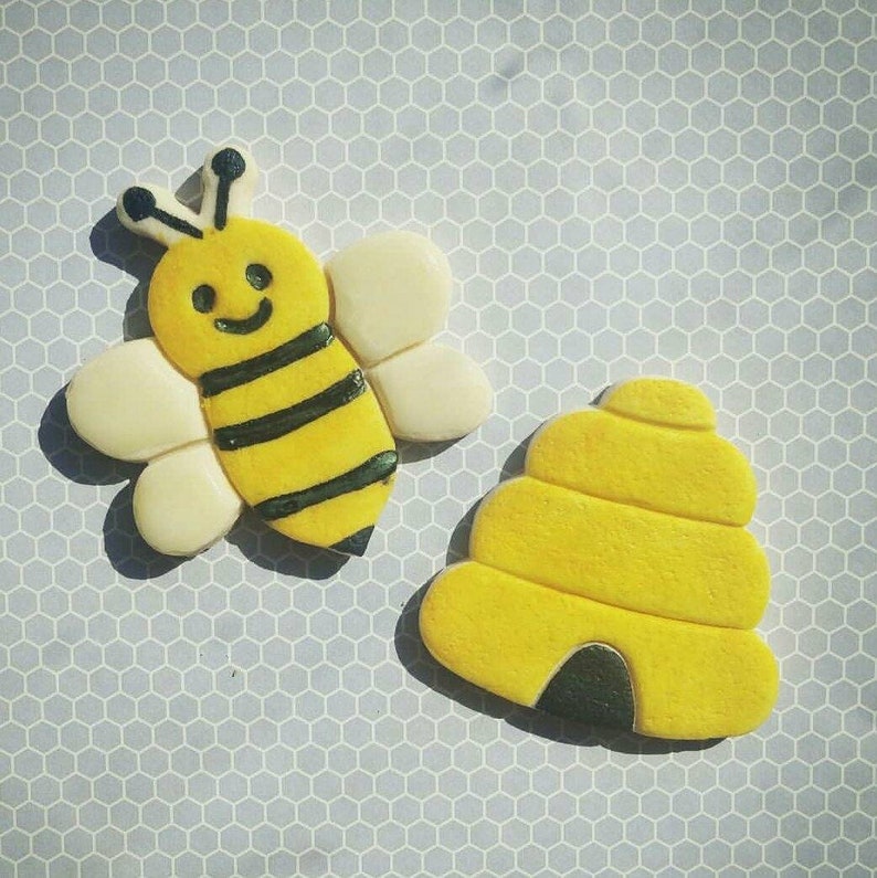 Bee Hive Cookie Cutters 3D Printed Bee Cookie Cutter / Bee | Etsy