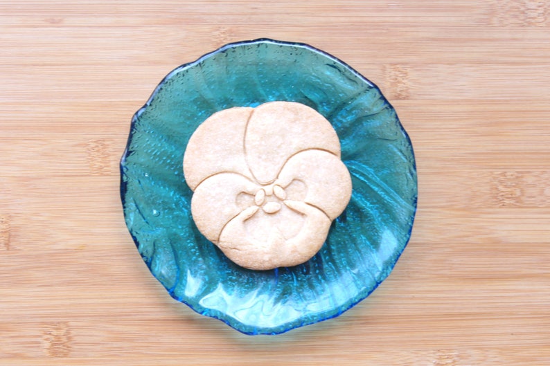 Pansy Cookie Cutter 3D Printed Flower Cookie Cutter / Gifts - Etsy