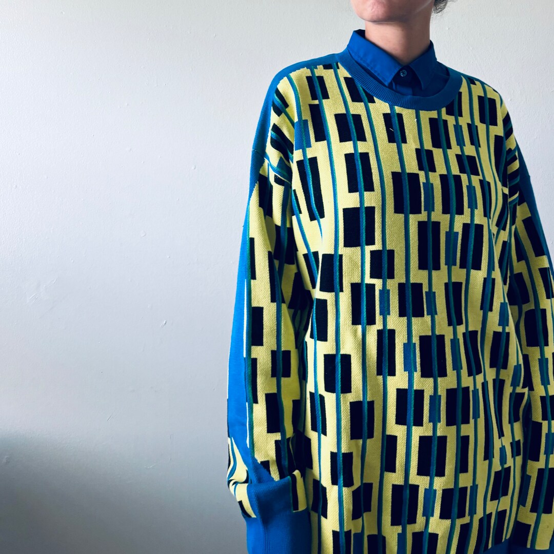 Customized Oversize Spider Pullover. - Etsy