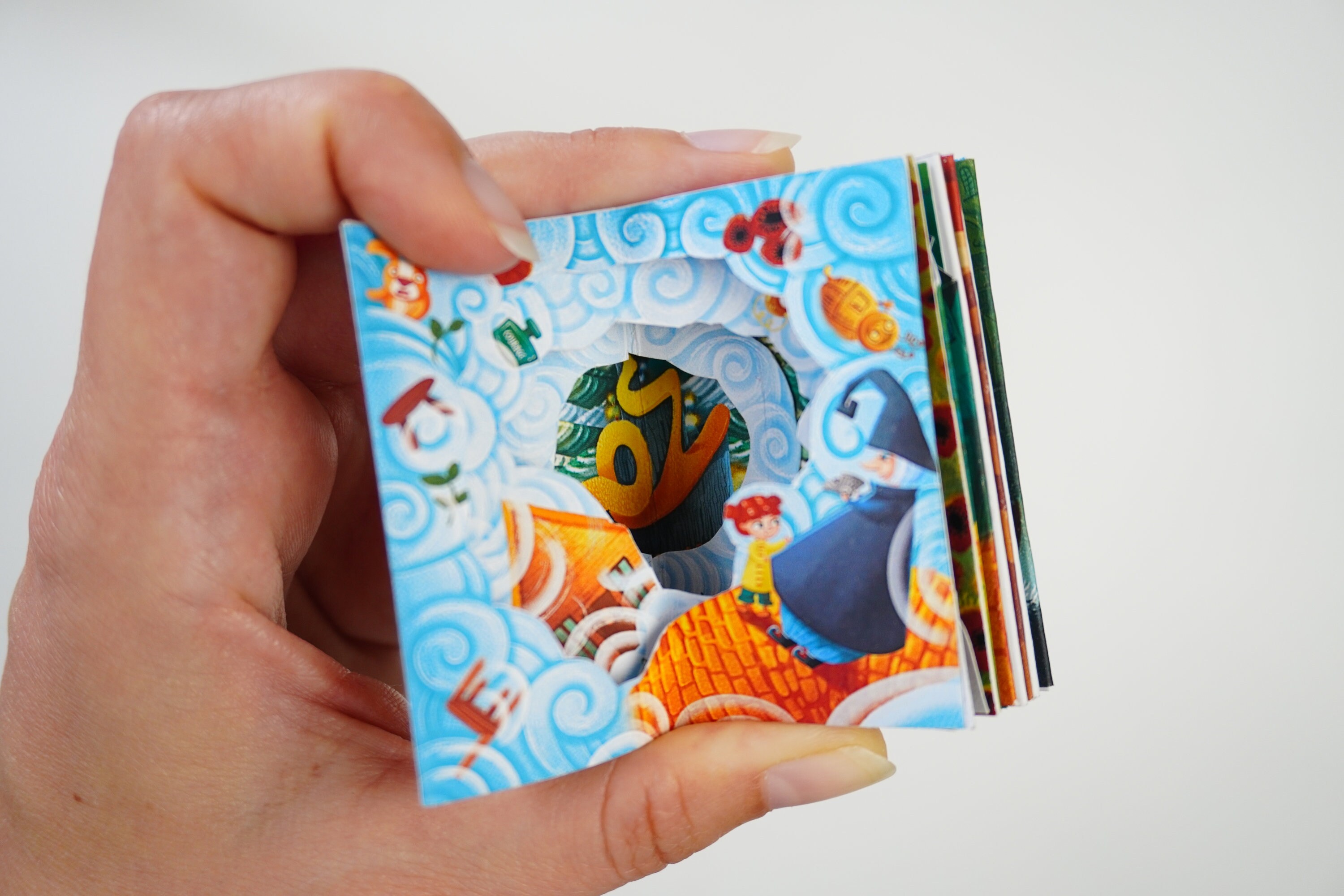Wizard of Oz Miniature Carousel Book, DIY Paper Craft Activity ...