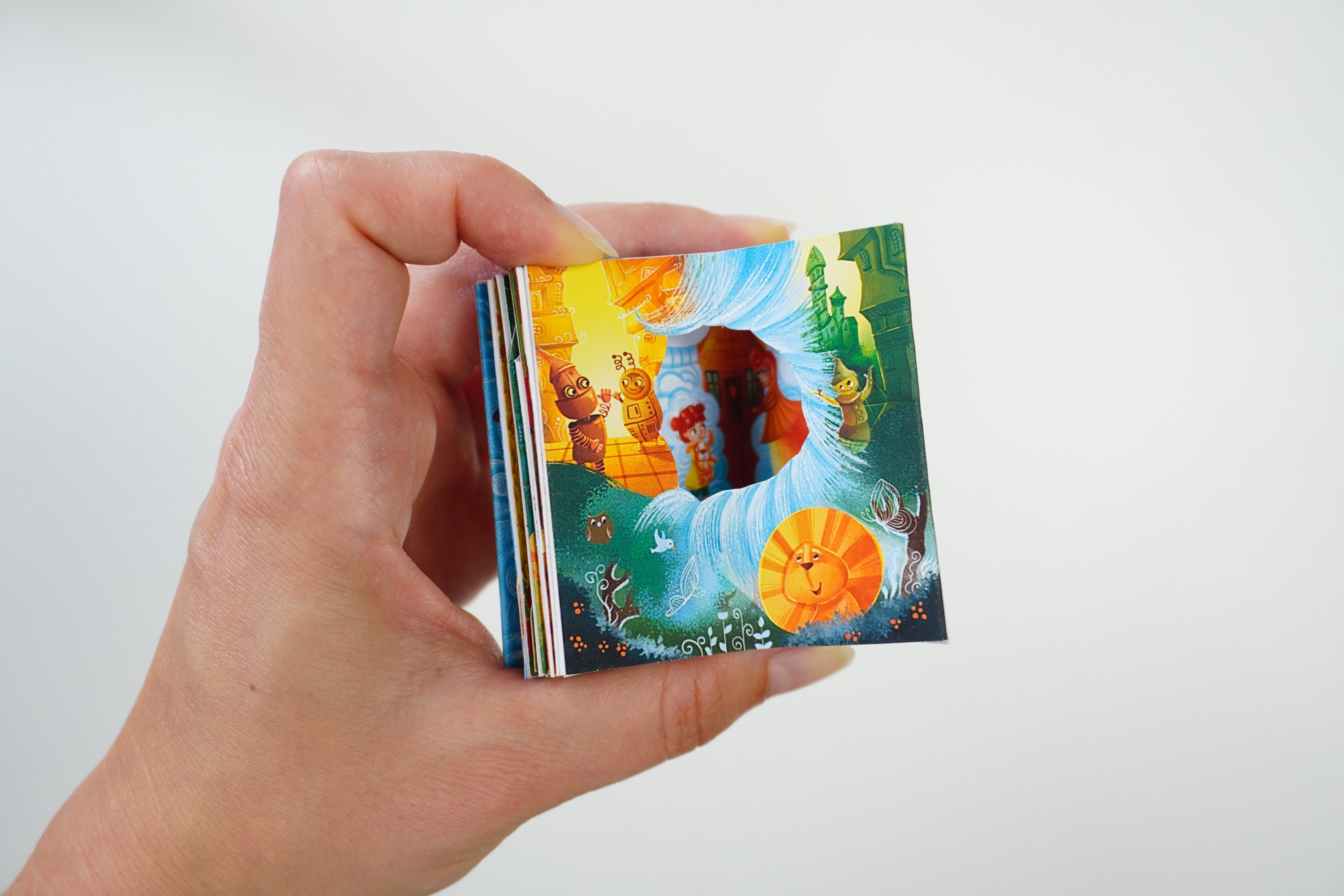 Wizard of Oz Miniature Carousel Book, DIY Paper Craft Activity ...