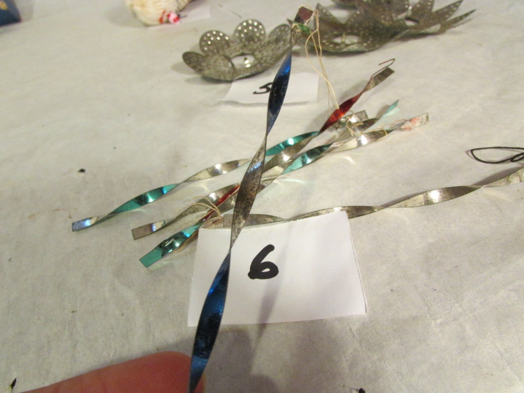 6 Vintage Multi Colored Christmas Tin Tinsel - Etsy