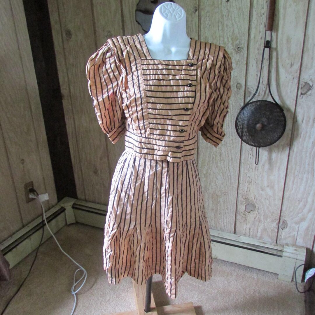 Vintage Carol Fertig for Shanghai Gestures 2 Piece Skirt Blouse Suit ...