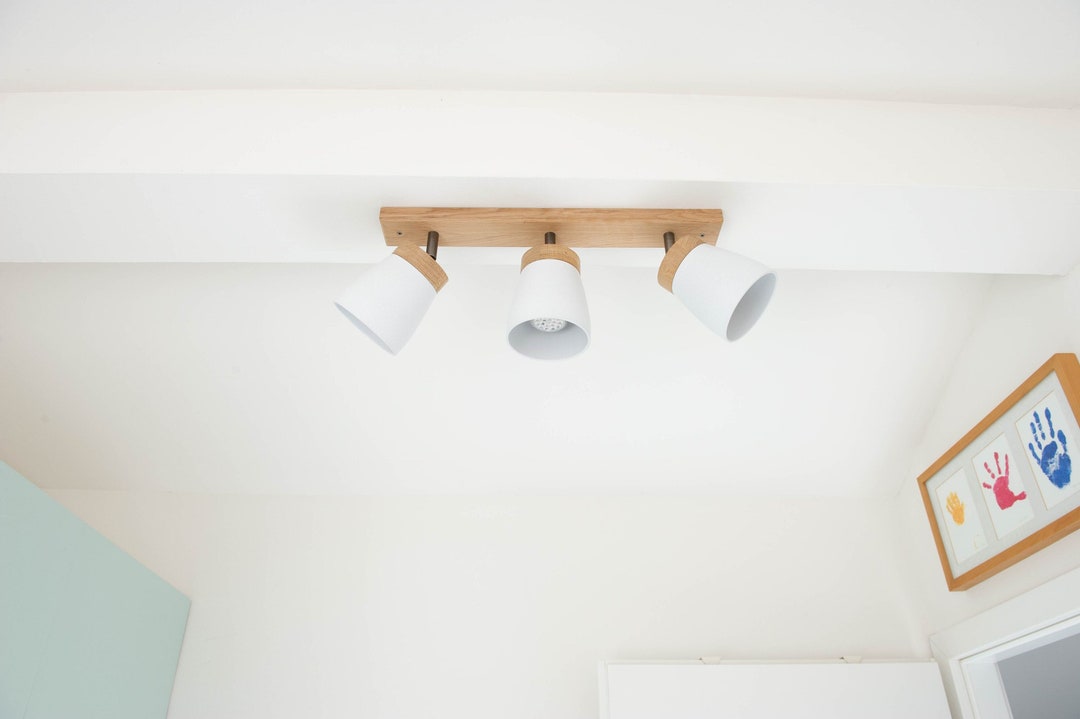 Triple Spotlight Strip Made of Solid Oak Wood With Ceramic Shade, GU 10 ...
