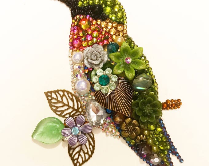 Sparkling Sitting Hummingbird Button Art Wall Hanging Made to Order - Etsy