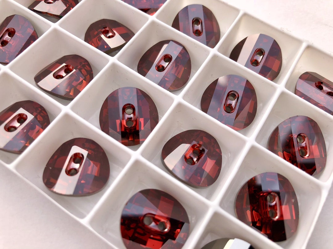 Swarovski Round Buttons, Red Magma 16mm #3016 Garment, Sew-on Buttons ...