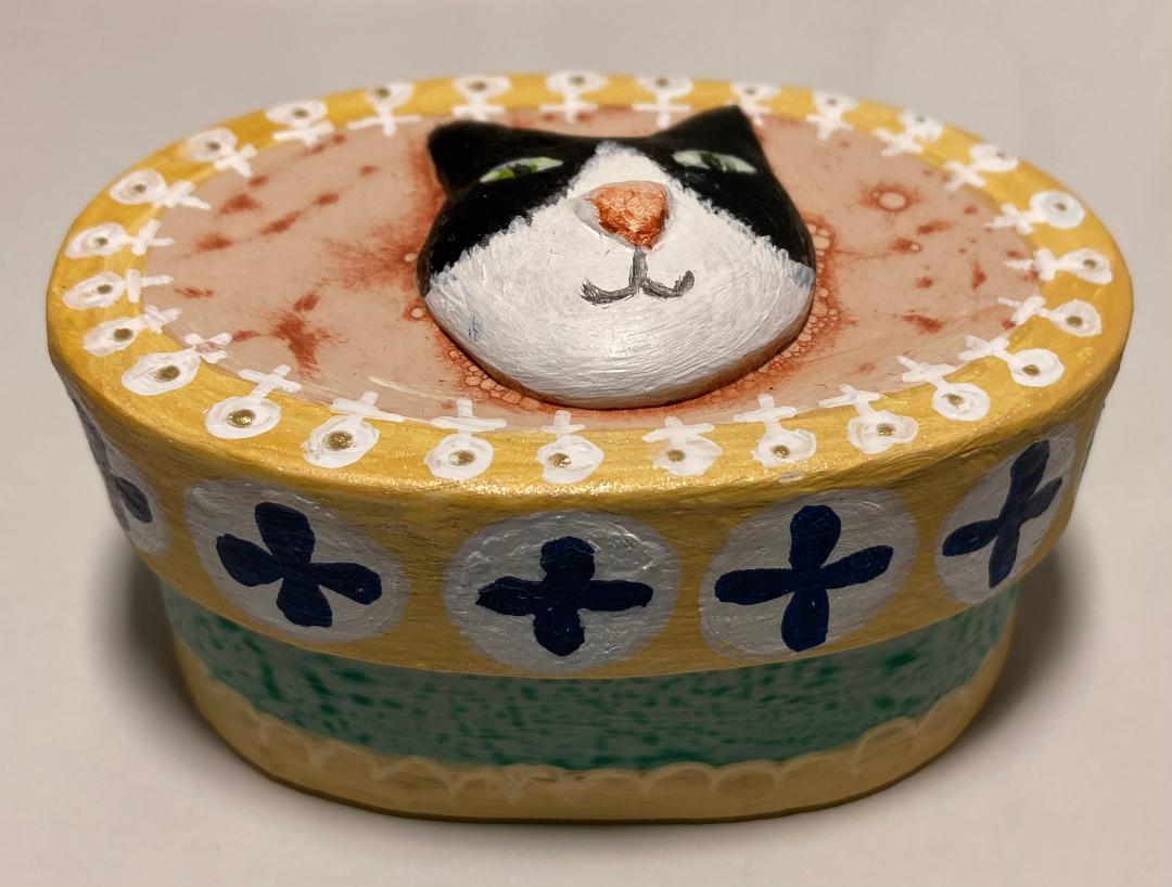 Hand-painted Tiny Dandolo Black and White Cat Box - Etsy UK