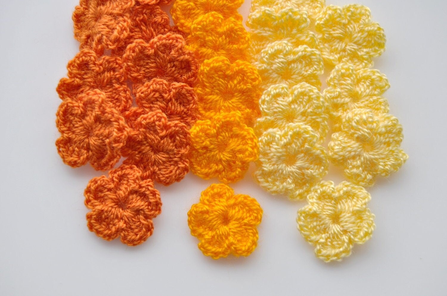 12 Pcs Mini Crochet Flowers Applique, Handmade Crochet Applique, Shade ...