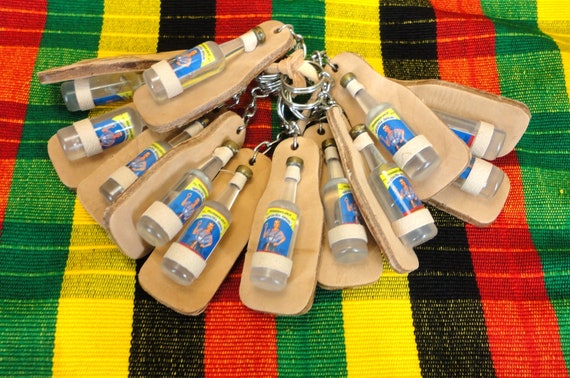 Guatemala Llavero Guatemalteco Souvenir Cuero Aguardiente | Etsy España