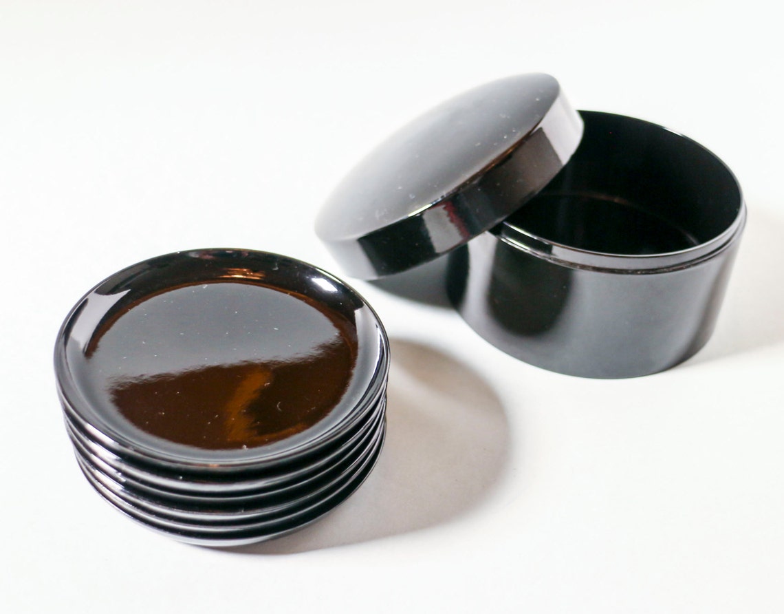 Little Black Sushi Dishes in Capsule Container Japanese Simplicistic ...