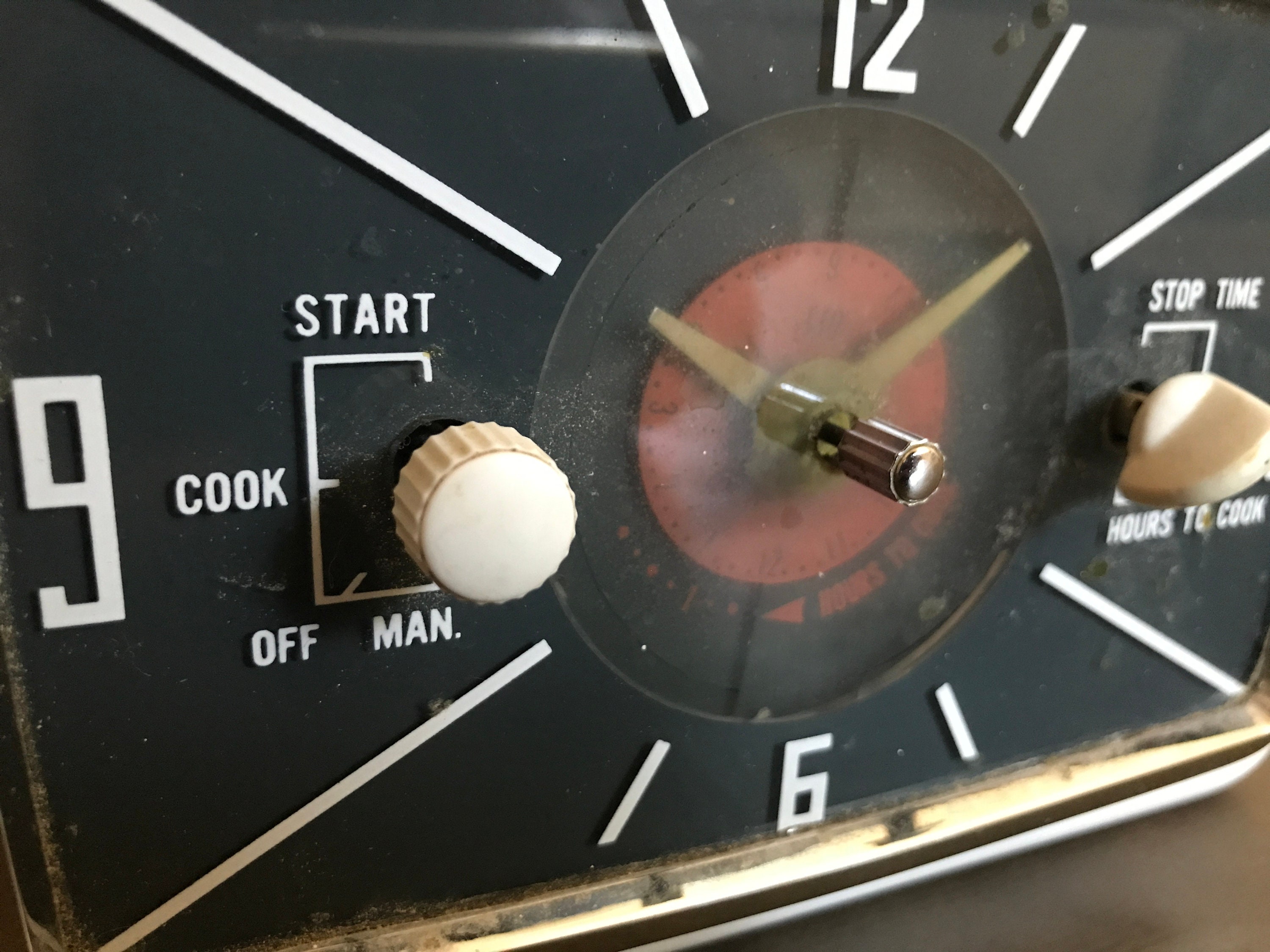 1950s Kitchen Clock, White and Chrome, Reclaimed From a Stove - Etsy