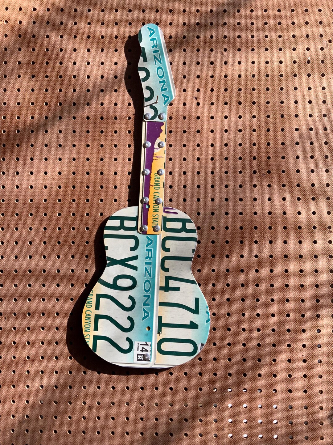 License Plate Guitar Wall Art- Handmade Metal Music Decor, Arizona ...