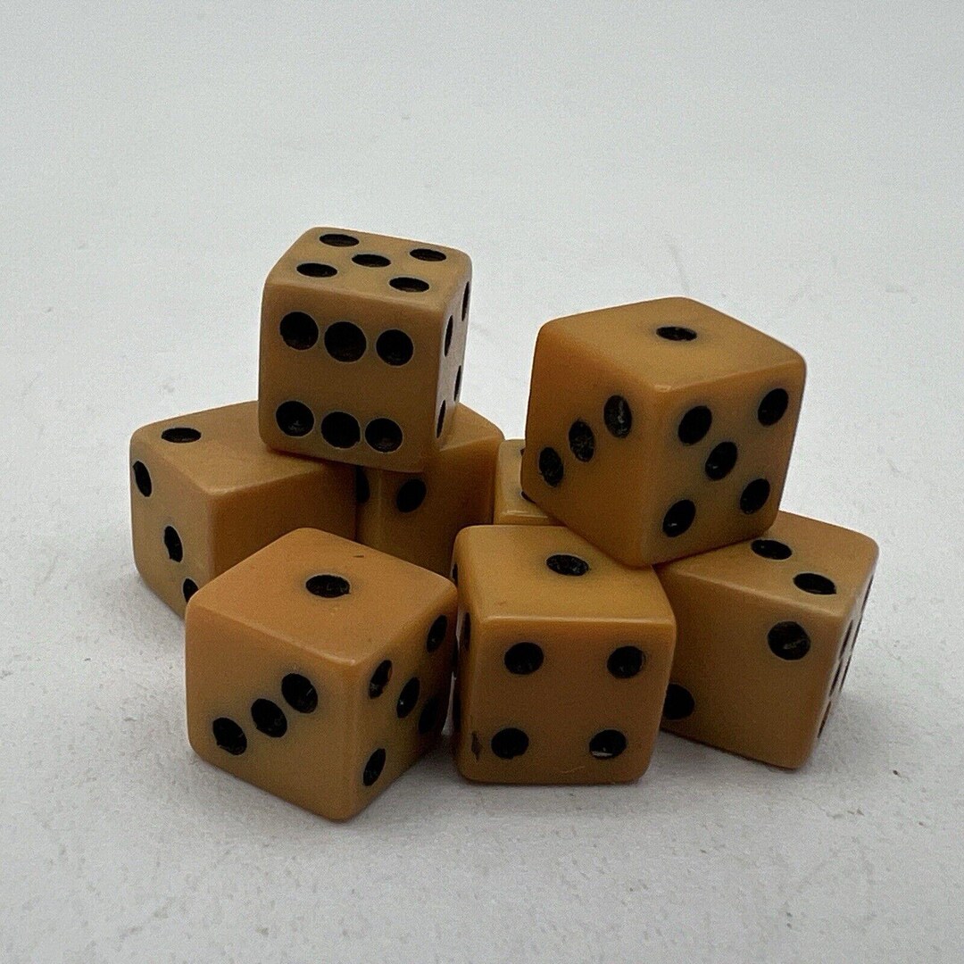 Set 8 Vintage Butterscotch Bakelite Dice 5/16 Black Pips Miniature Tiny ...