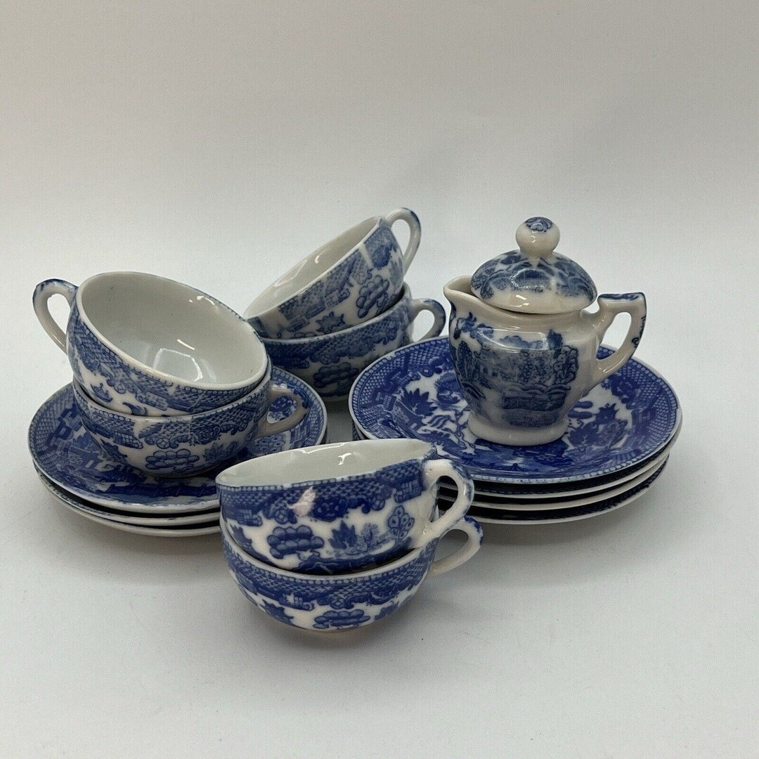 15 Pc Vintage Blue Willow Child Tea Set and Dishes Japan Blue White ...