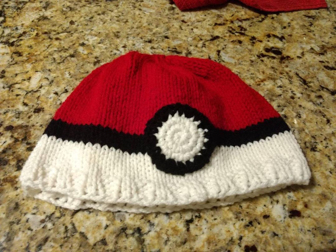 Knitted Pokeball Hat - Etsy