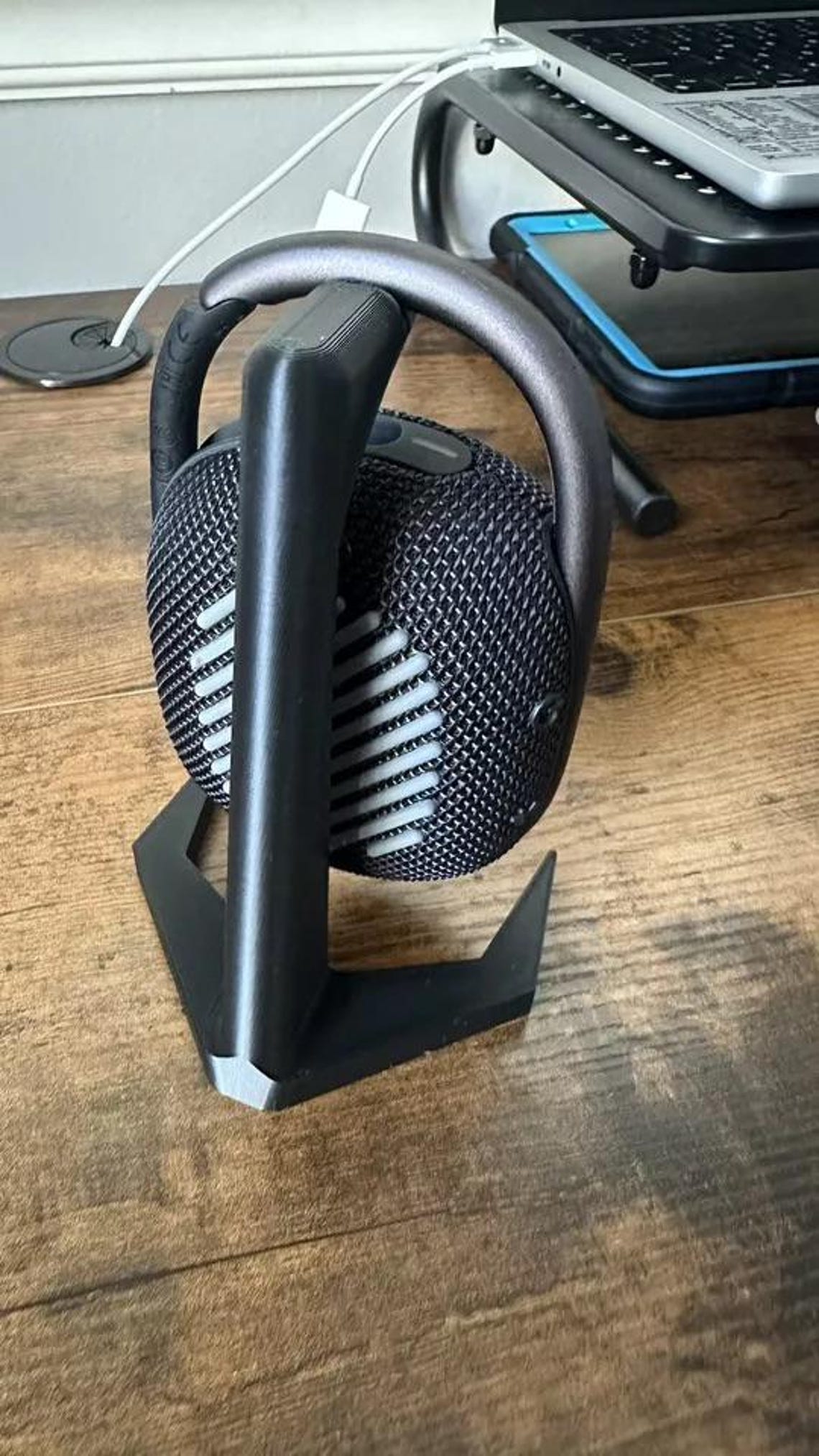 JBL Clip 4 & Clip 5 Portable Bluetooth Speaker Stand - Custom 3D ...