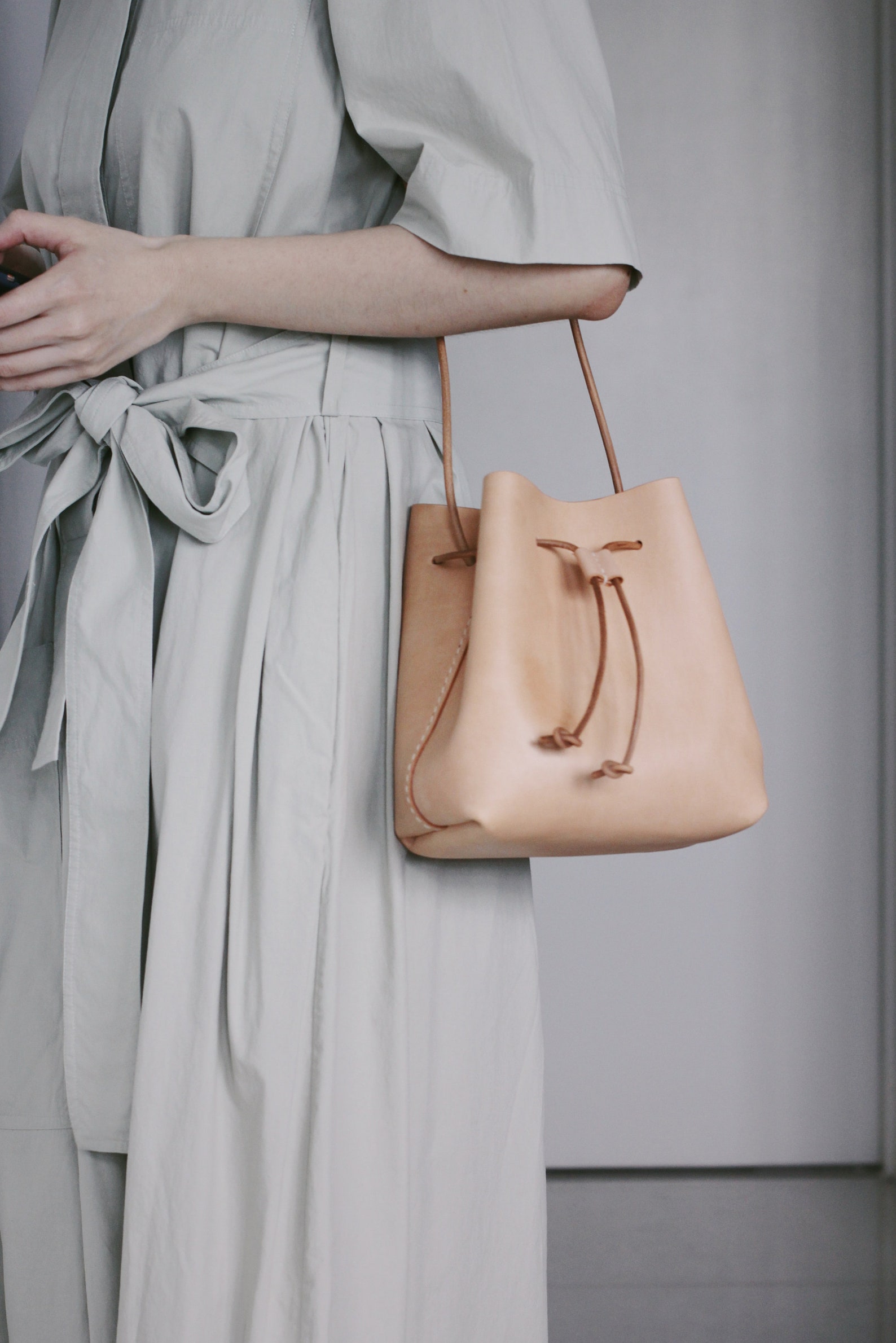 Handmade Vegetable Tanned Leather Drawstring Bucket Bag L | Etsy