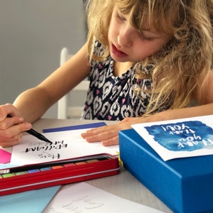 Kid's Brush Lettering Calligraphy Starter Kit - Etsy