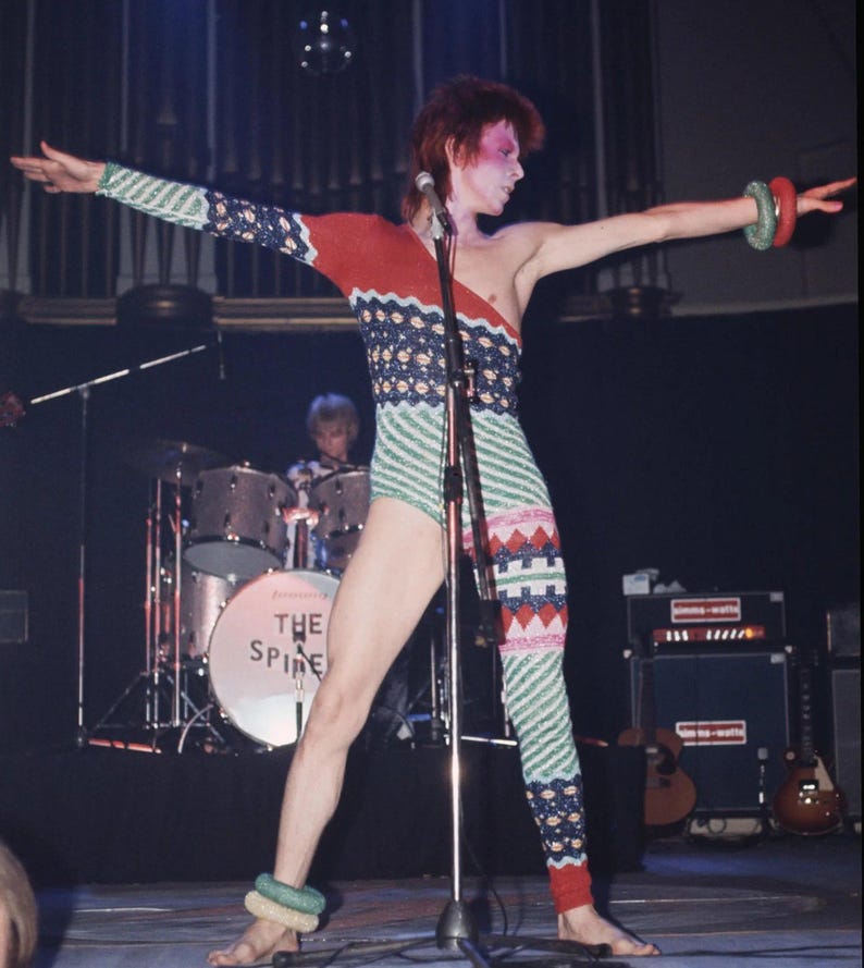 David Bowie Ziggy Stardust Custom, 1973 Ziggy Stardust Tour, Halloween ...
