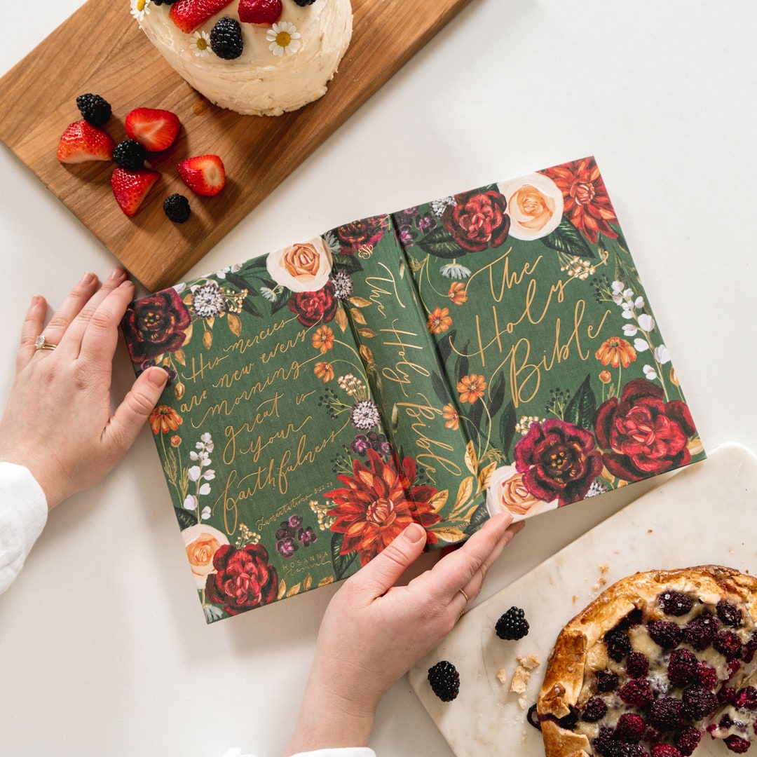 ESV Large Print Journaling Bible: Hollis Theme - Etsy