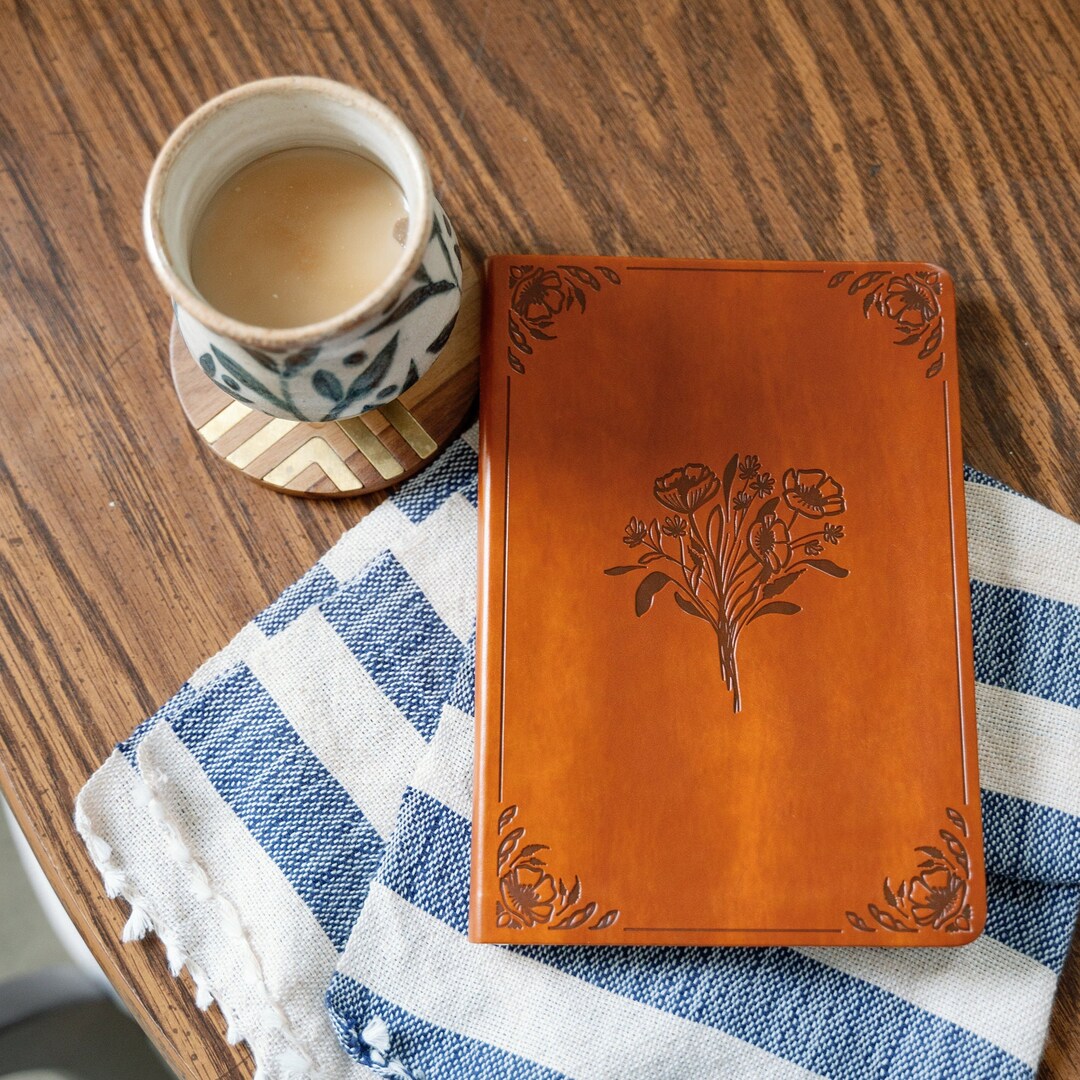 Hosanna Revival Notebook: Vienna Theme - Etsy