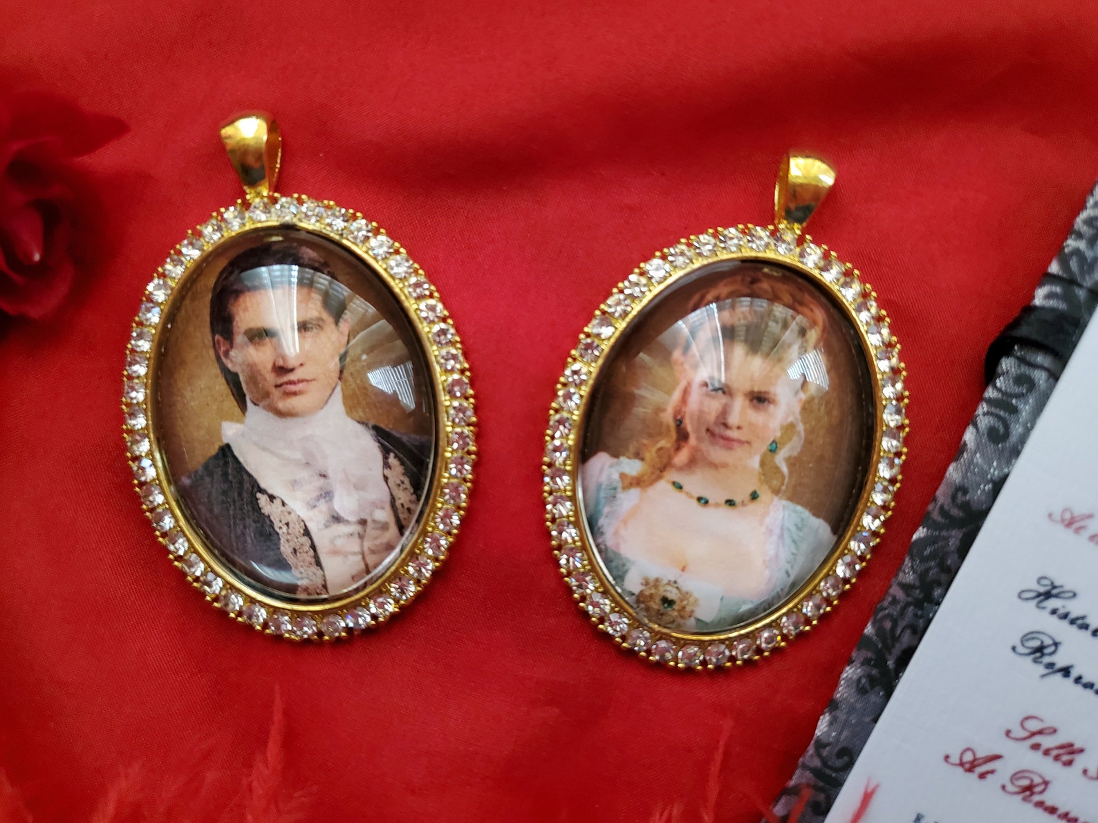 RJC-0004 - Roxton Family Series Miniature Pendant, Miniature Portrait ...