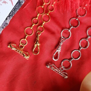 C-0050 - Chain to Hold Your Miniature Portrait - Etsy