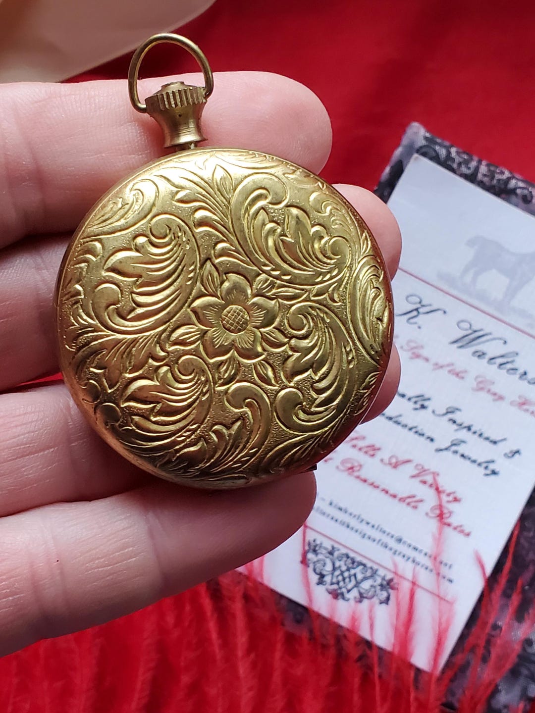 PE-0007 - Vintage Brass Watch Size Locket With Floral Design, Lockets ...